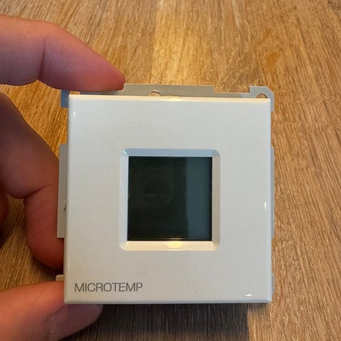 Termostat Multireg LCD2. 16A | FINN-torget