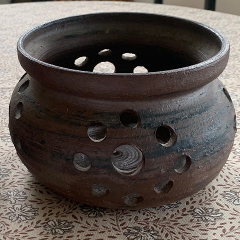 Sinclair håndmalt ungarsk keramikkvase 15 cm | FINN-torget