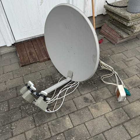 Parabol antenne med hode 100 cm | FINN-torget