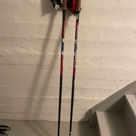 Skistativ Swix T7654N Floor rack 30 par XC ski | FINN-torget
