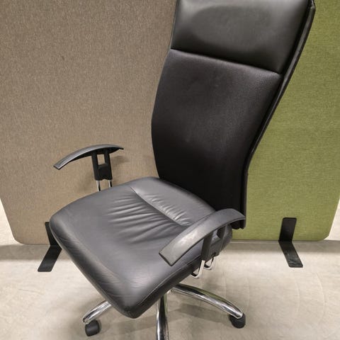 Pent brukte kontorstoler | FINN-torget