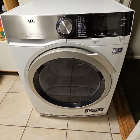 AEG 8000 series lavatherm tørretumbler | FINN-torget