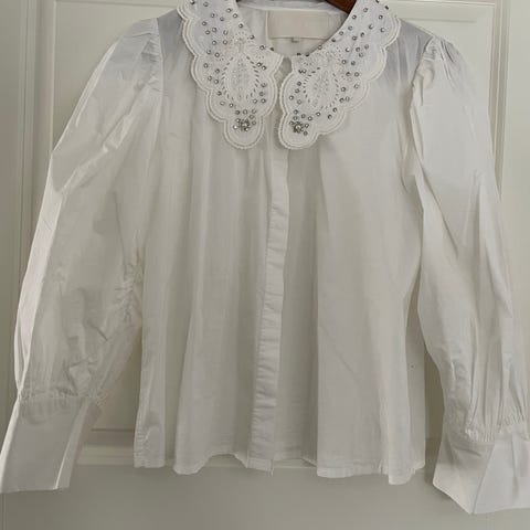 Romantisk bluse | FINN-torget