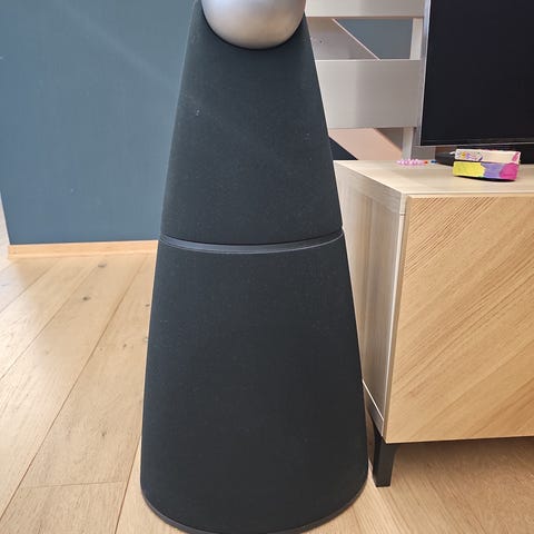 Bang&Olufsen. Beosound-1. Radio og CD Spiller. Violet FrontCover ...