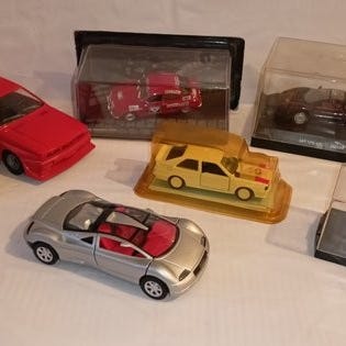 Idem 1:43 - Modellbil - Citroen Traction 7 Kit Montado | FINN-torget