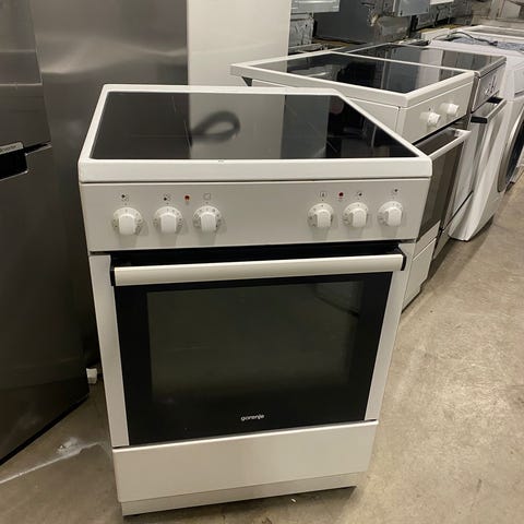 GORENJE KOMFYR KERAMISK SORT - GARANTI - KAN LEVERES | FINN-torget