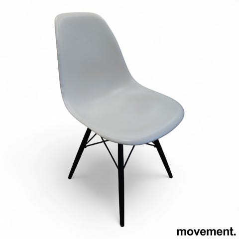 Eames plastic DSX | FINN-torget