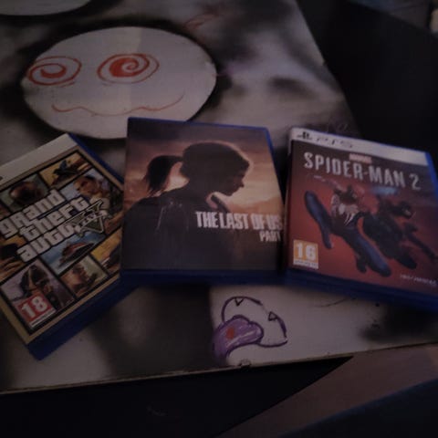 PS5 SPILL SELGES BILLIG | FINN-torget