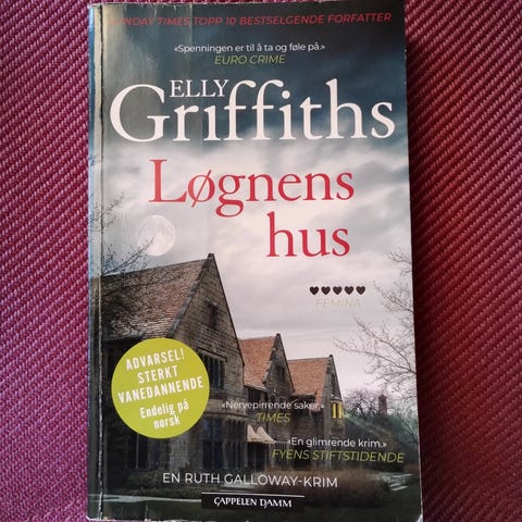 ELLY GRIFFITHS - DR RUTH GALLOWAY SERIEN KOMPLETT! | FINN-torget