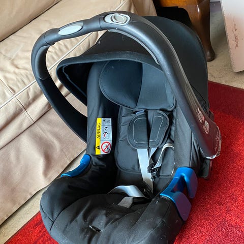 Maxi Cosi bilsete med base | FINN-torget