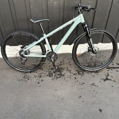 Gekko Flow Gravel Medium Aluminium | FINN-torget