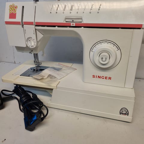 Singer 1408 Symaskin Hvit | FINN-torget