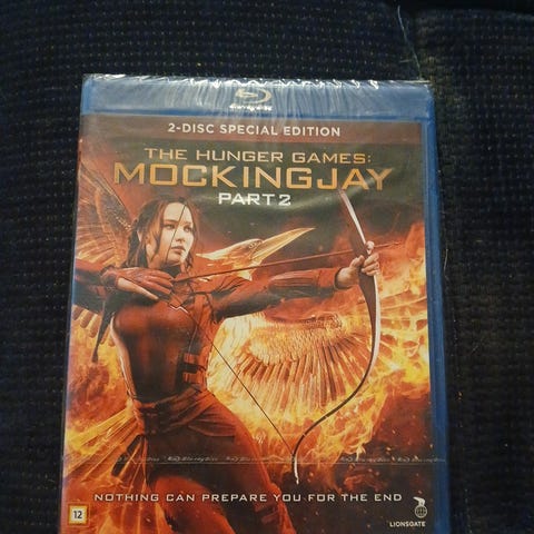 The Hunger Games Mockingjay Part 1 (2 Disc Blu-ray Special Edition ...