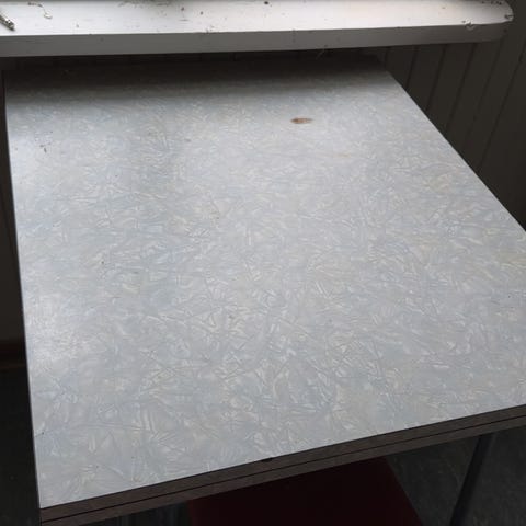 Norsk Respatex Bord - uttrekkbar | FINN-torget