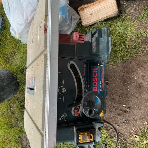 Bosch PTS 10 Bordsag 254 mm grønn og rød | FINN-torget