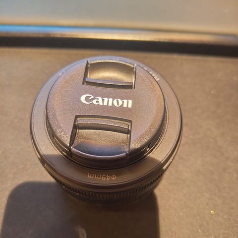 "Nifty Fifty" Canon EF 50mm f/1.8 STM | FINN-torget