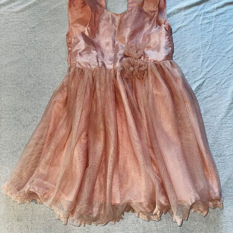 Careless anna kjole M | FINN-torget