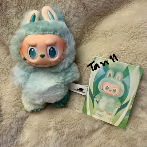 Labubu The Monsters Peace Big Into Energy Serie version 3 | FINN-torget