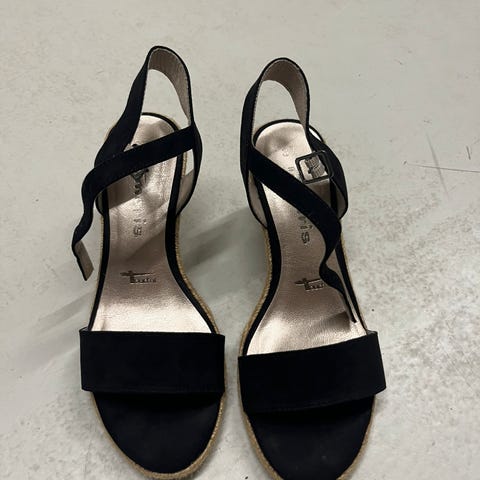 Platåsandaler | FINN-torget