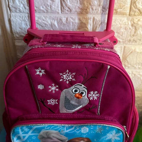 Frozen ryggsekk 30 cm frost Anna og Elsa | FINN-torget