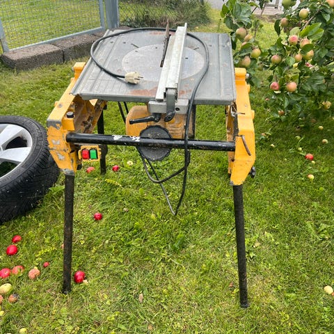 Ubrukt kappsag med sagbord selges | FINN-torget