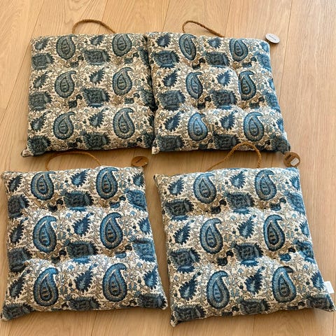 Sitteputer- 4 stk | FINN-torget