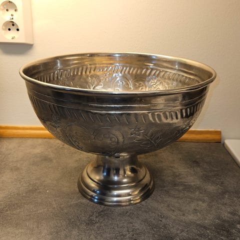 Serveringsbolle selges | FINN-torget