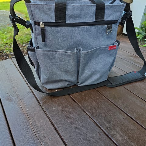 Stelleveske - stellebag fra Skip Hop Duo Signature | FINN-torget