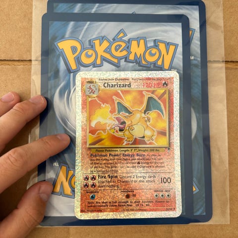 Charizard #06 Clear fra Topps | FINN-torget