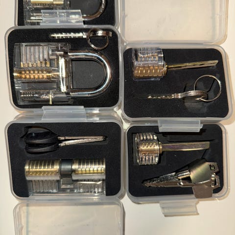 Frida Kahlo 50x50 cm | FINN-torget