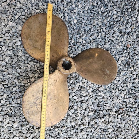 Propell. Messing. 30 cm. Samleobjekt. Dekorasjon | FINN-torget