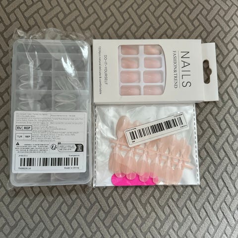 Falsk negler for barn under 18 og negl klistremerke. | FINN-torget