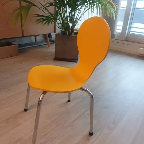 IKEA stol for barn og ungdom | FINN-torget