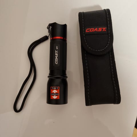 Lommelykt Peli 331570-138lm | FINN-torget