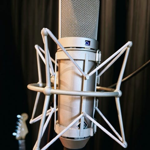 Neumann u87 AI + Original Mount & koffert | FINN-torget