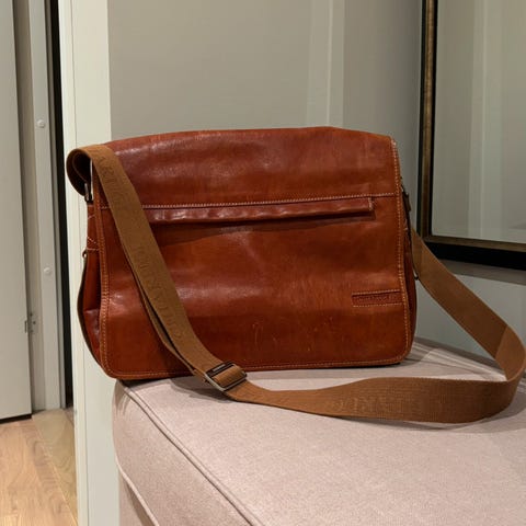 PC-veske fra Mario Conti, ny med lapp | FINN-torget