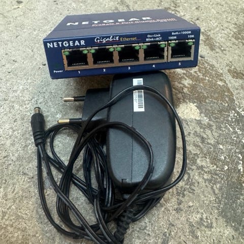 Netgear GS105 – 5-port Gigabit switch (ny i eske) | FINN-torget