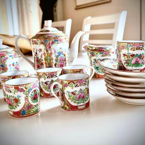 Kinesisk service i rosa | FINN-torget