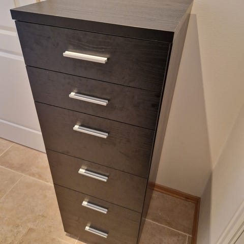 Sort Malm kommode ønskes kjøpt | FINN-torget