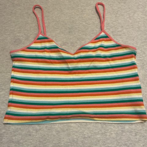 Sommer topp selges | FINN-torget