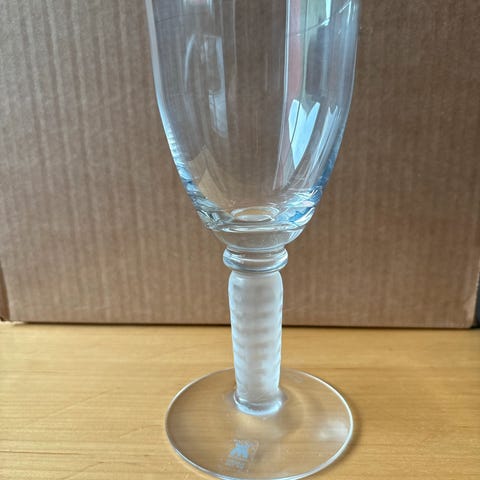 Vin/Champagne glass i serien Rim, Magnor Glassverk. Designer Per Spook ...