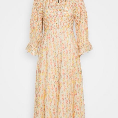 Mosegrønn myk kjole by TiMo kjole str s | FINN-torget