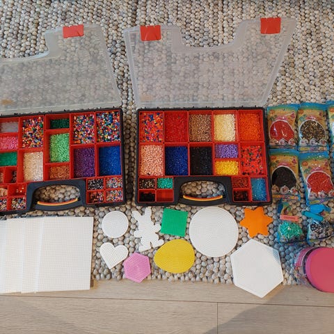 Hama perler og perlebrett | FINN-torget