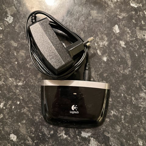 Meta Quest 3 VR-headset med "alt" av tilbehør | FINN-torget