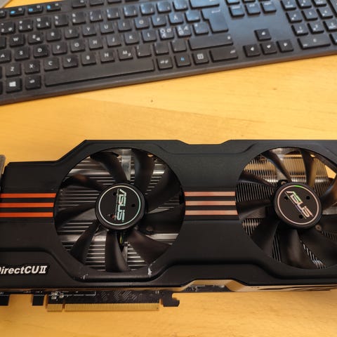 ATI Radeon skjermkort – 256 MB (RV630) – PCI-Express | FINN-torget