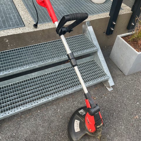 Flymo eletrisk gressklipper kr 500 | FINN-torget