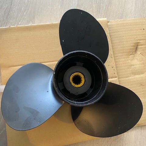 Solas 13x19 propell | FINN-torget