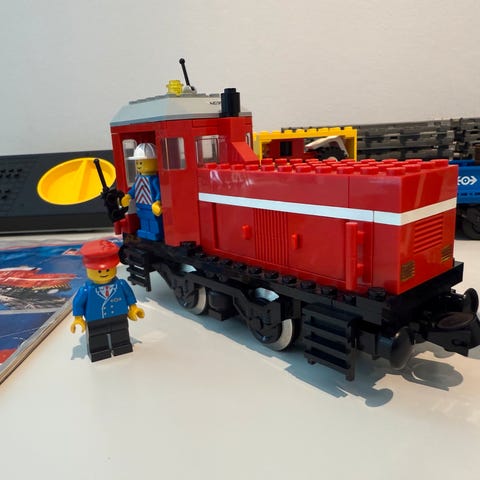 Lego Train 9V, Load N Haul Railroad 4563 med instruksjon | FINN-torget