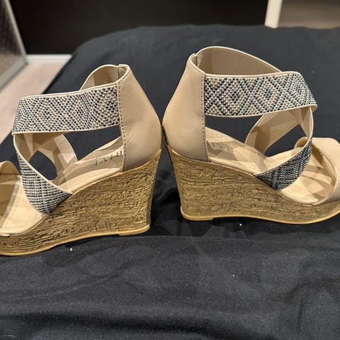 Platåsandaler | FINN-torget