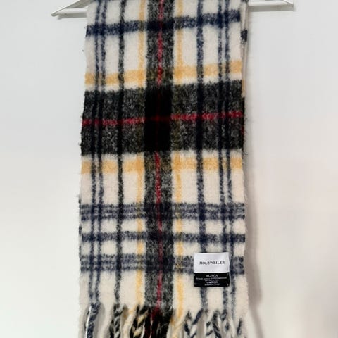 Holzweiler skjerf i alpakka | FINN-torget